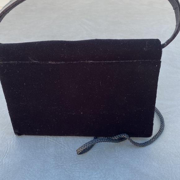 Sasha Fabiani | Bags | Sasha Beautiful Black Velvet Cross Body Bag ...